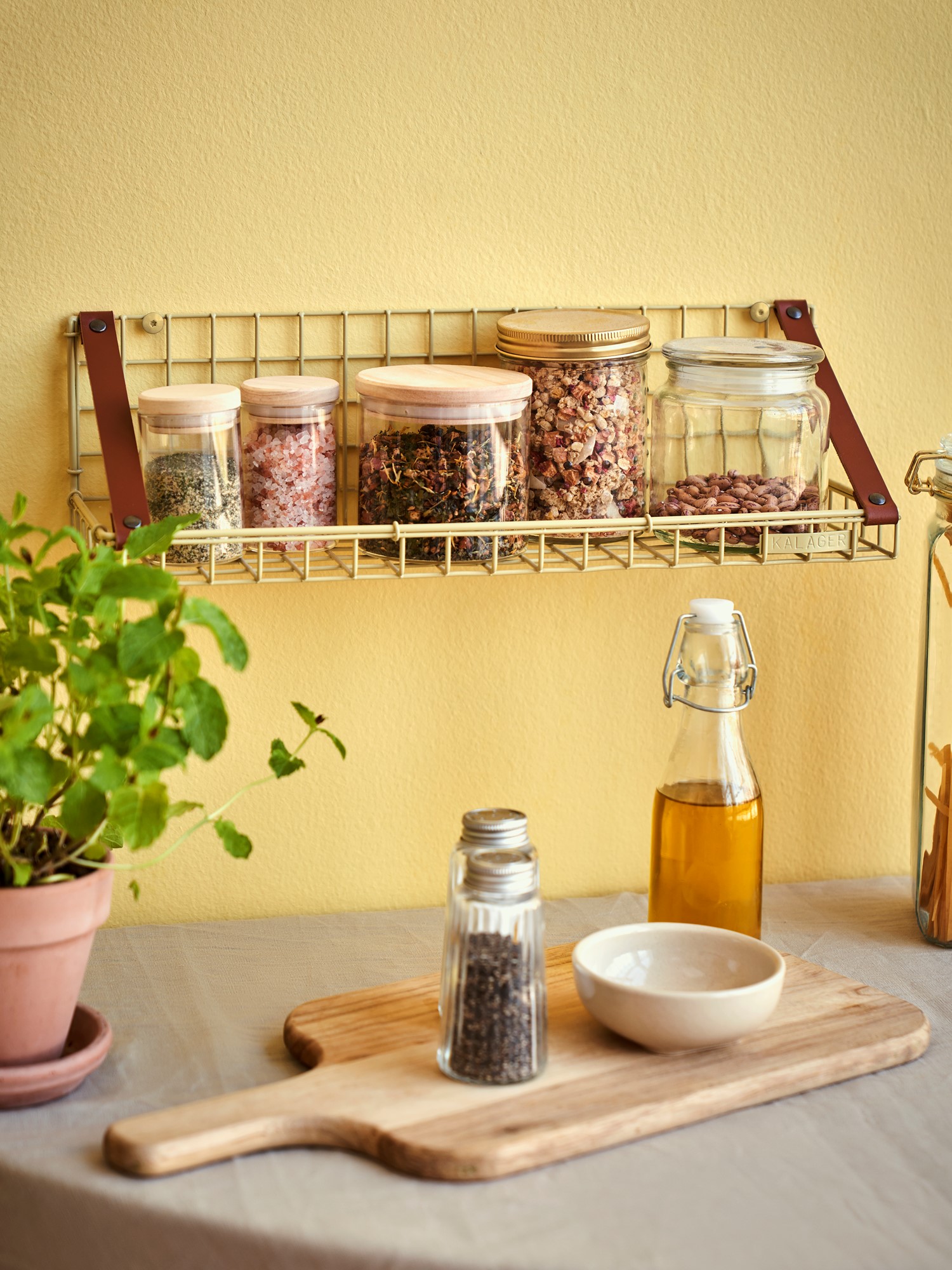 SHELF wandplank | Metaal/leer. 44 x 14 x 13 cm. | Camel | Kalager Design