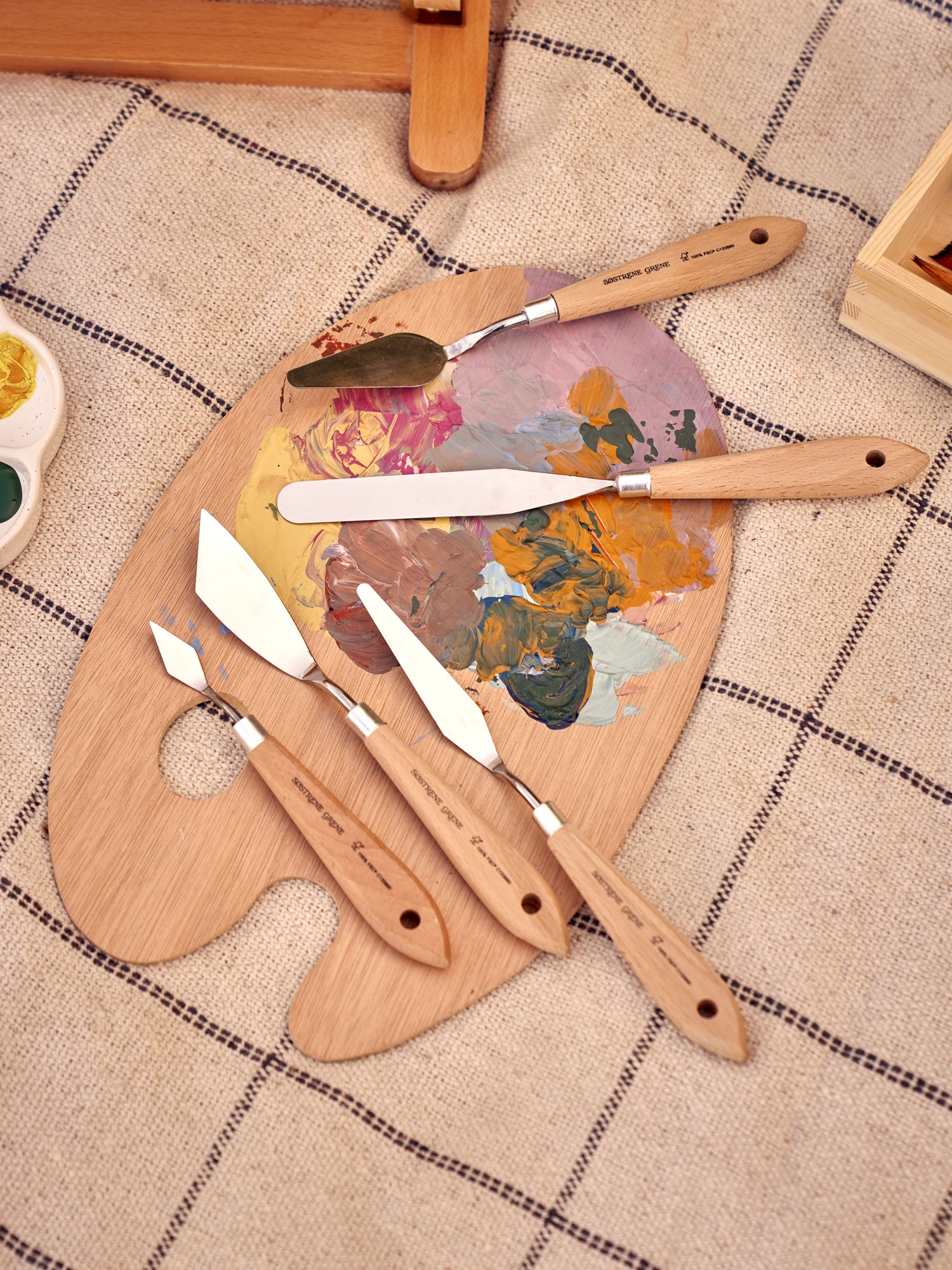 Schilderen met structuuroppervlak | DIY-projecten | Søstrene Grene