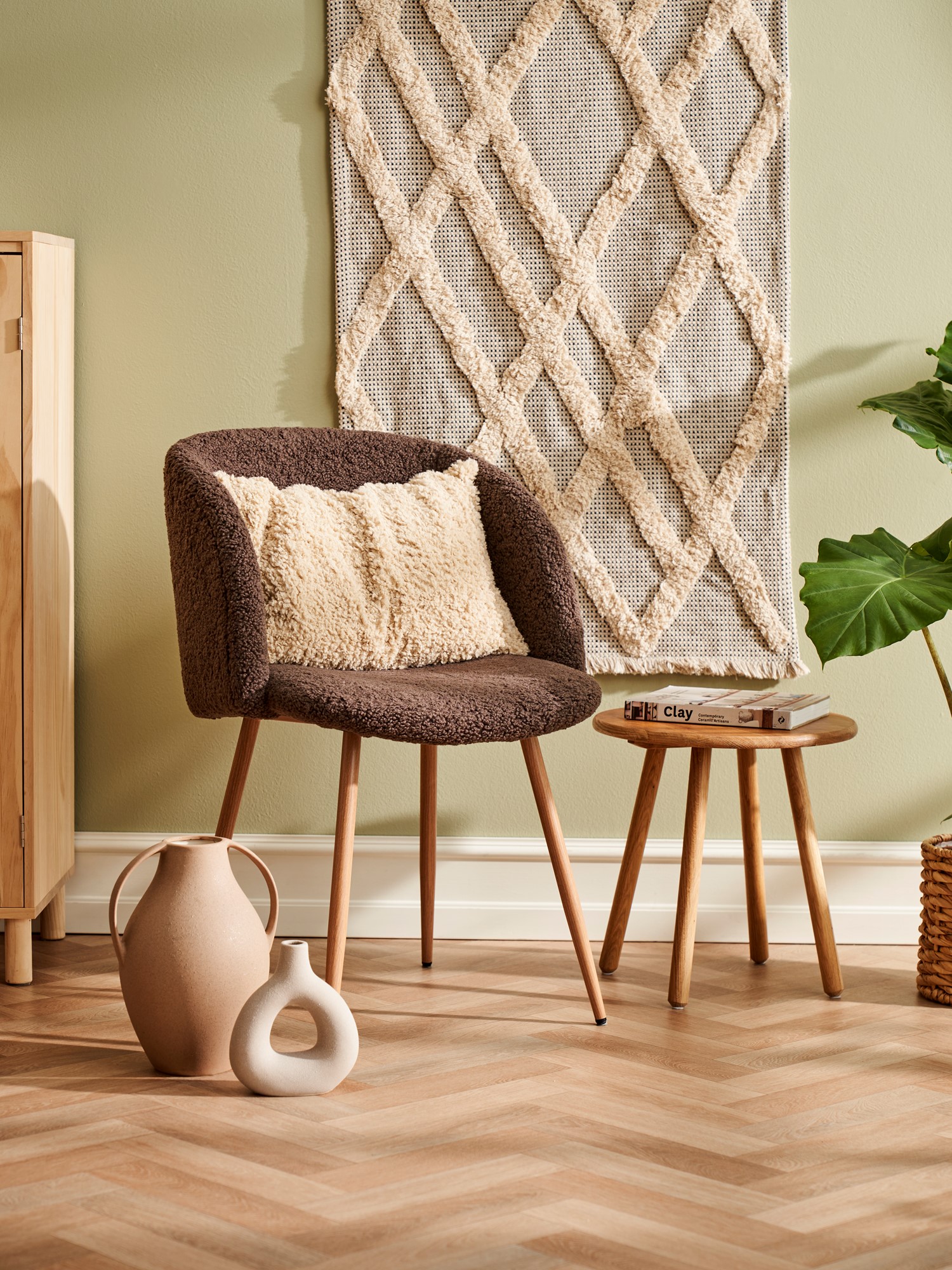 Stoler | Finn spisestoler og velurstoler | Søstrene Grene