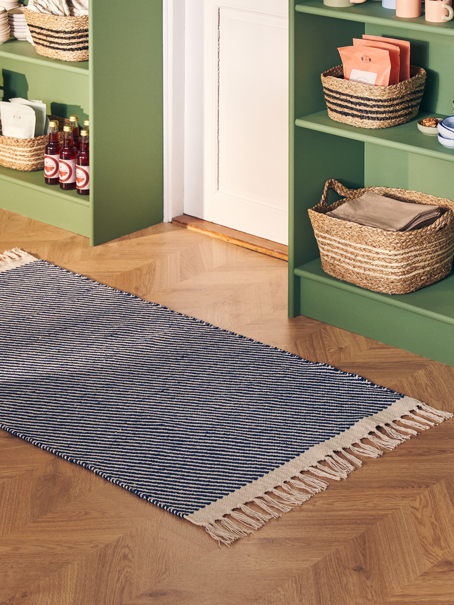 Rugs | Create warmth and ’hygge’ with rugs | Søstrene Grene