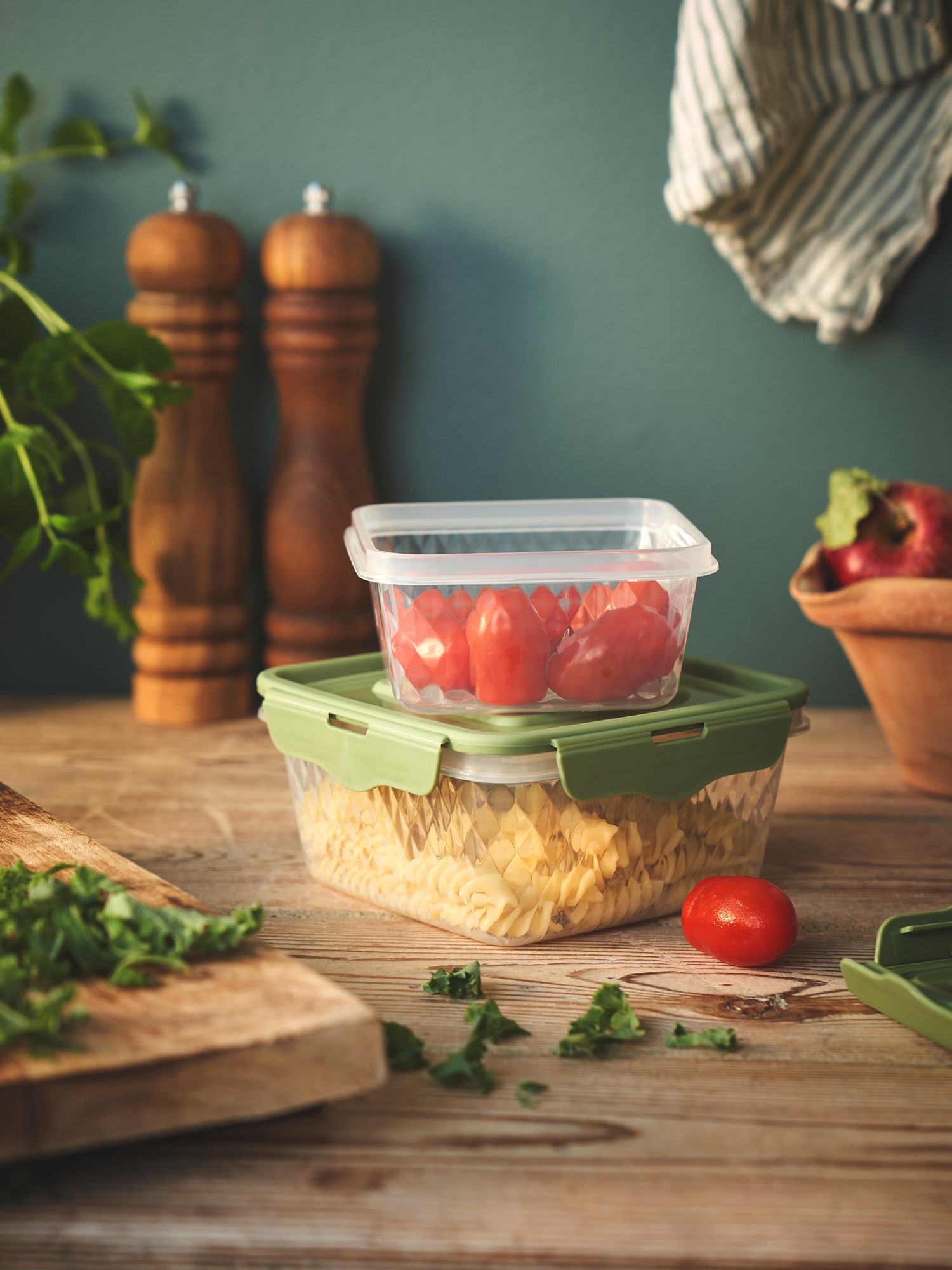 Matboks 1700 ml | Plast/silikon. 1700 ml. | Dusty Green