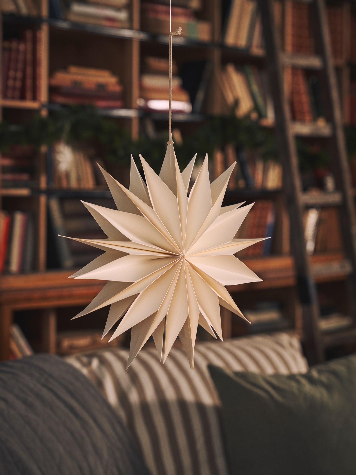 Julepynt | Se den vakre pynten her | Søstrene Grene