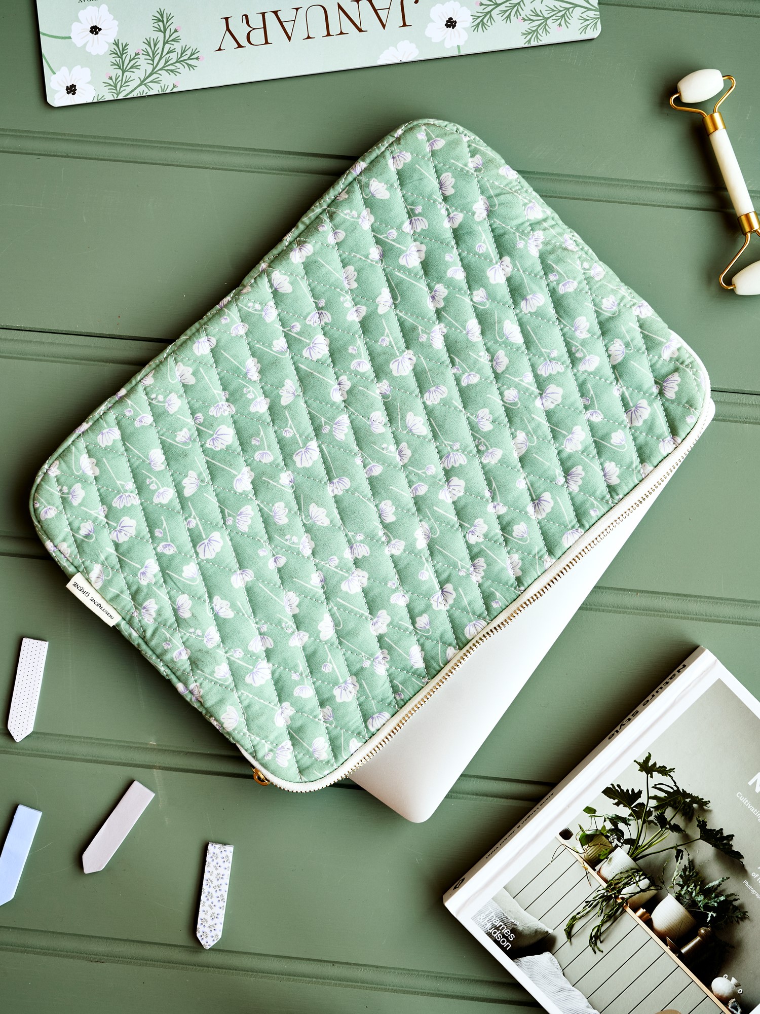 Cover til bærbar pc | Bomuld/polyester. 36,5 x 2 x 25,5 cm. | Sage Green