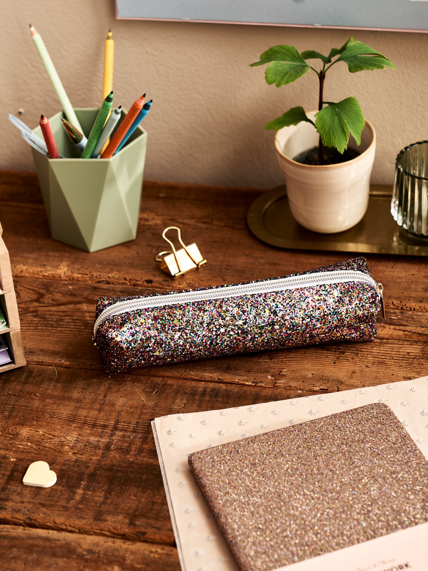 Pencil cases | Søstrene Grene