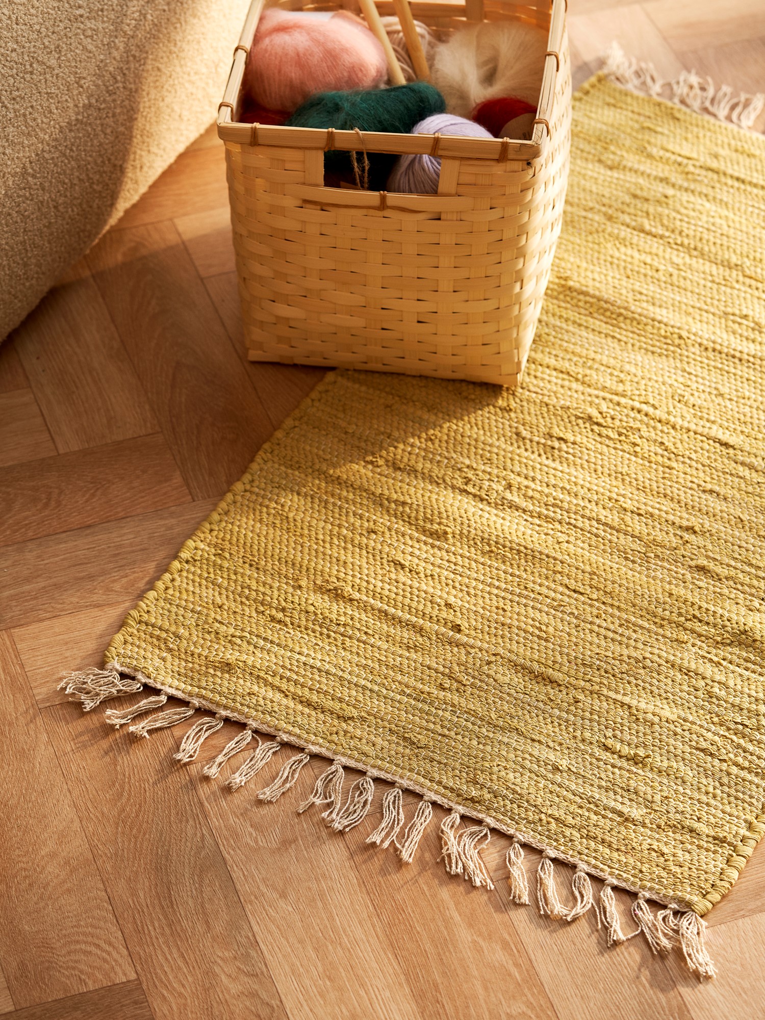 Textiles | Decorate with soft home textiles | Søstrene Grene