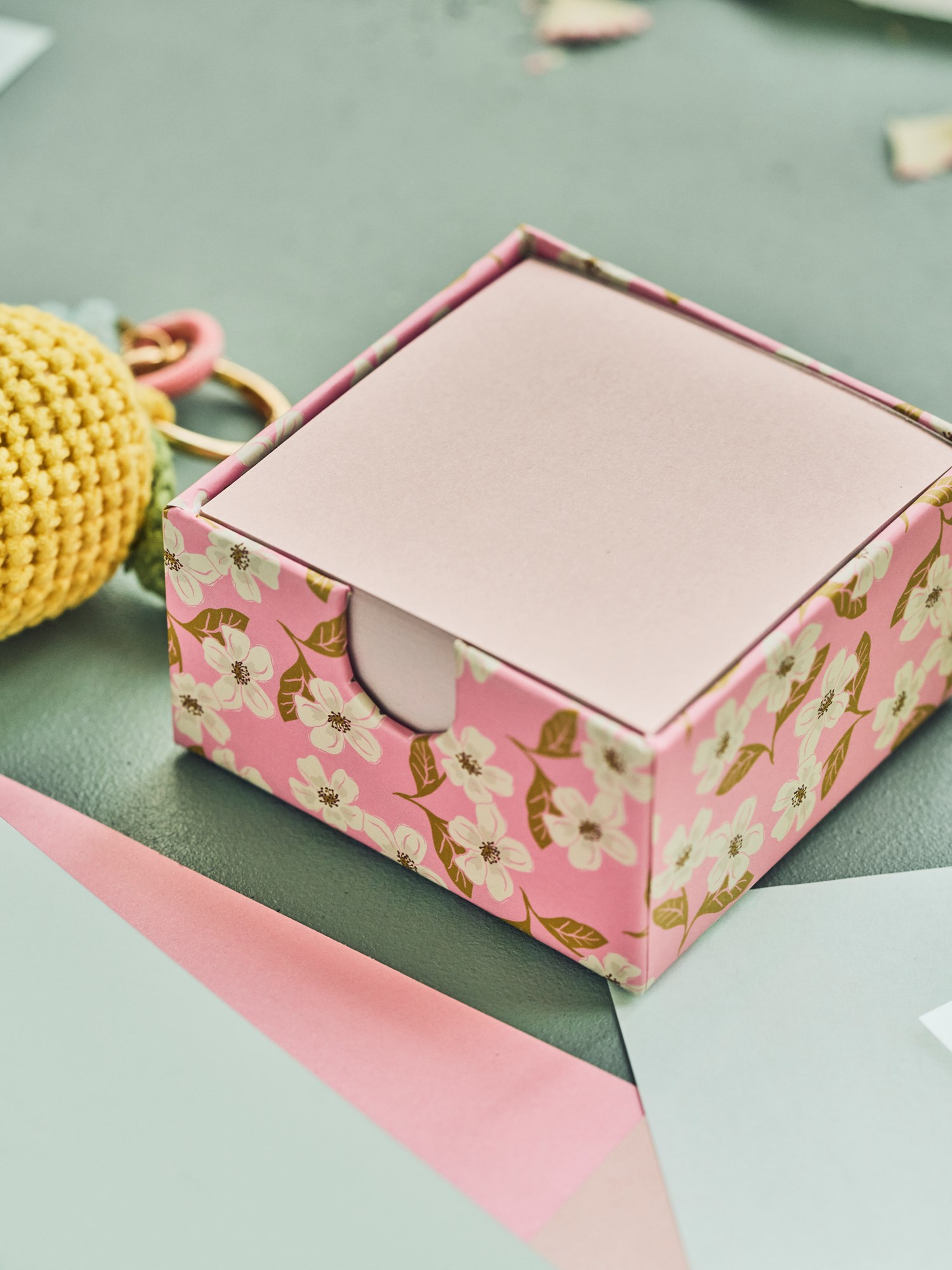 Søstrene Grene Notes in box | King's Cross