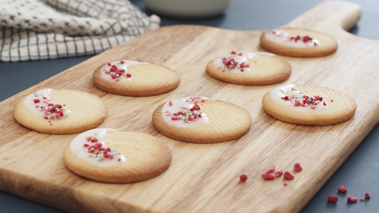 Create delightful biscuits for your party – Søstrene Grene á Íslandi